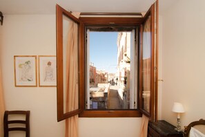 Quarto casal superior | Comodidades do quarto