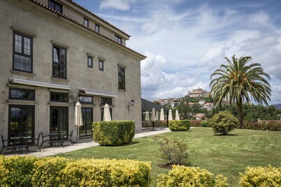 Parador De Tui