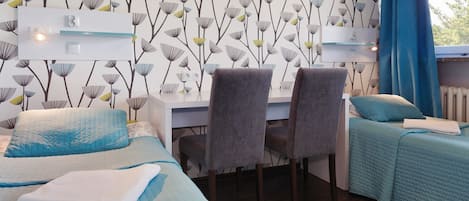 Quarto Triplo Panorâmico | Cofre no quarto, ferro/tábua de engomar, Wi-fi grátis