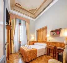 Lençóis italianos Frette, roupas de cama premium, frigobar