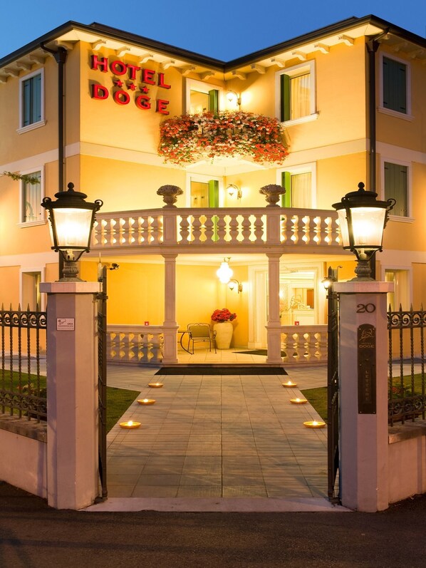 Book Hotel Doge in Vicenza | Hotels.com