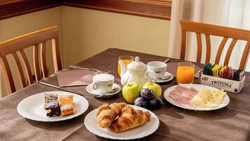 Pequeno-almoço continental diário incluído