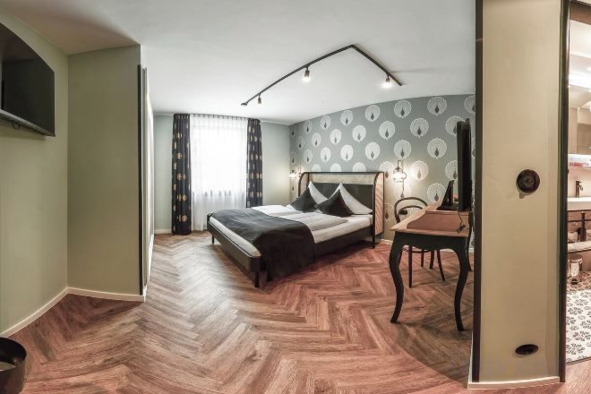 Small Double Room