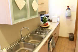 Apartamento clássico, 5 quartos | Cozinha privada | Cadeirão de bebê