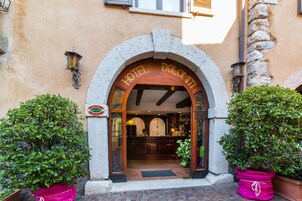 Entrada do alojamento