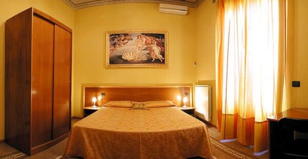 La Luna Guesthouse - Florenz