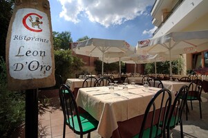 Alimentação e bebidas