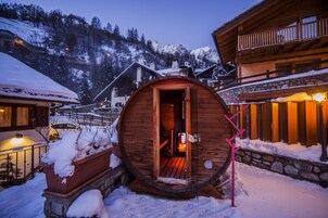 Sauna, banheira de hidromassagem, hammam, tratamentos corporais
