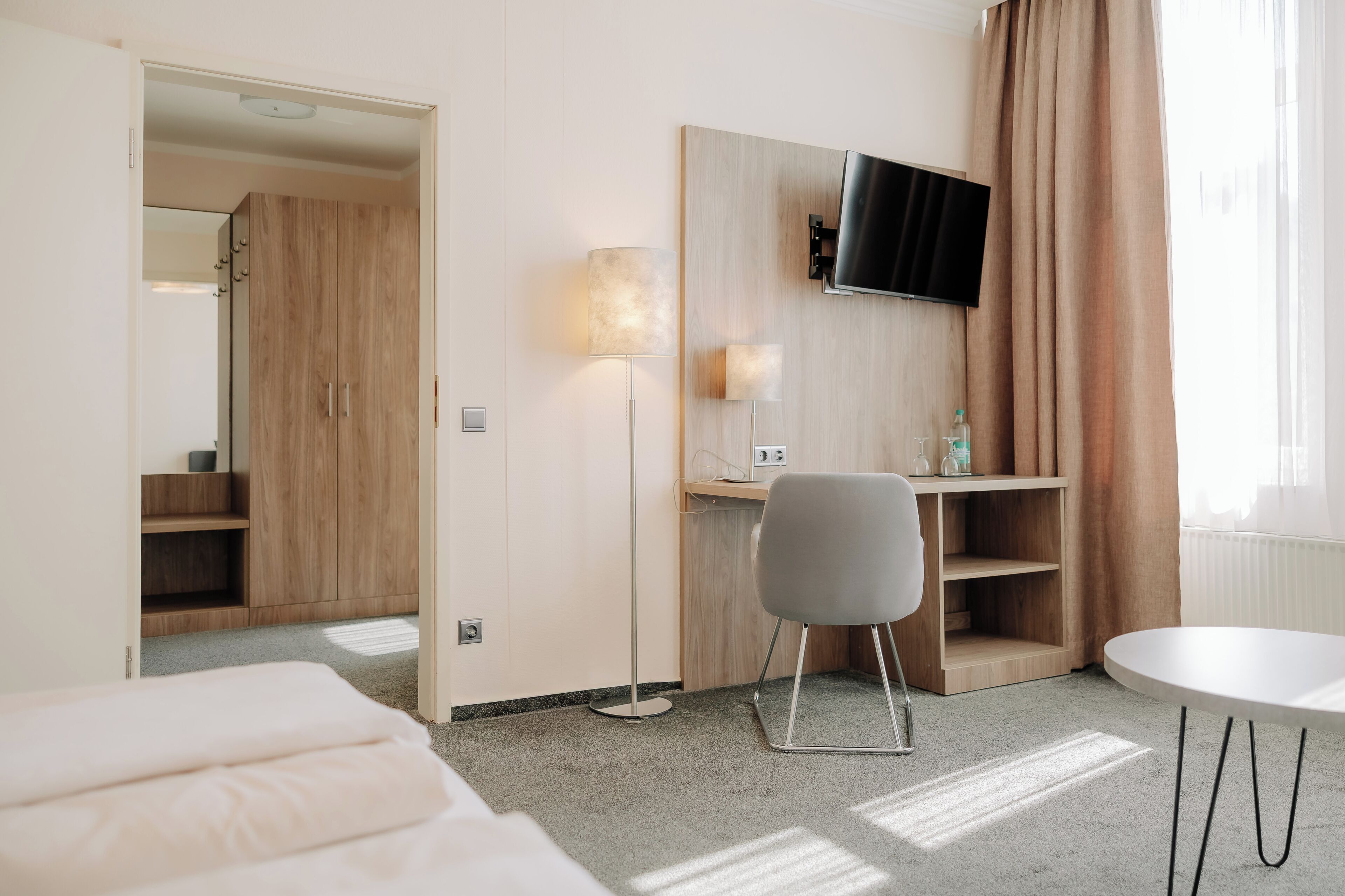 Double Room | Escrivaninha, ferros/tábuas de passar roupa, berços (sobretaxa)