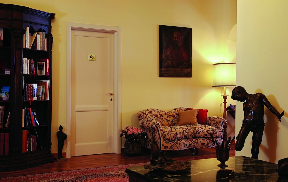 Luna Caprese - Napoli