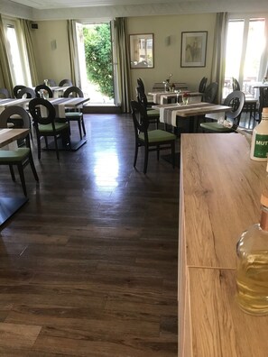 Café da manhã e jantar, culinária alemã