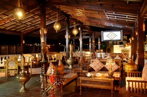 Com vista para a piscina 