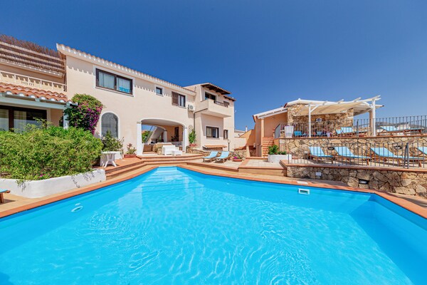 Sardinia Blu Residence - Golfo Aranci