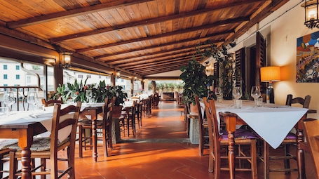 Restaurante. Giovanni da Verrazzano