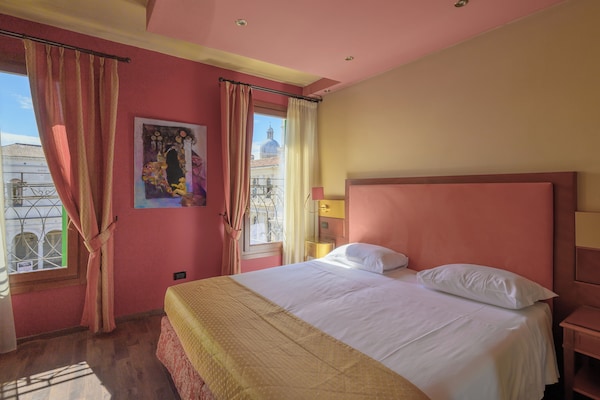 Diamantino Town House - Padua