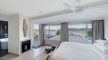 Gouna Suite | Roupas de cama premium, edredons de pluma, frigobar, cofres nos quartos