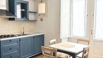 Quarto premium (N° 54) | Frigobar, quartos à prova de som, Wi-Fi de cortesia, roupa de cama