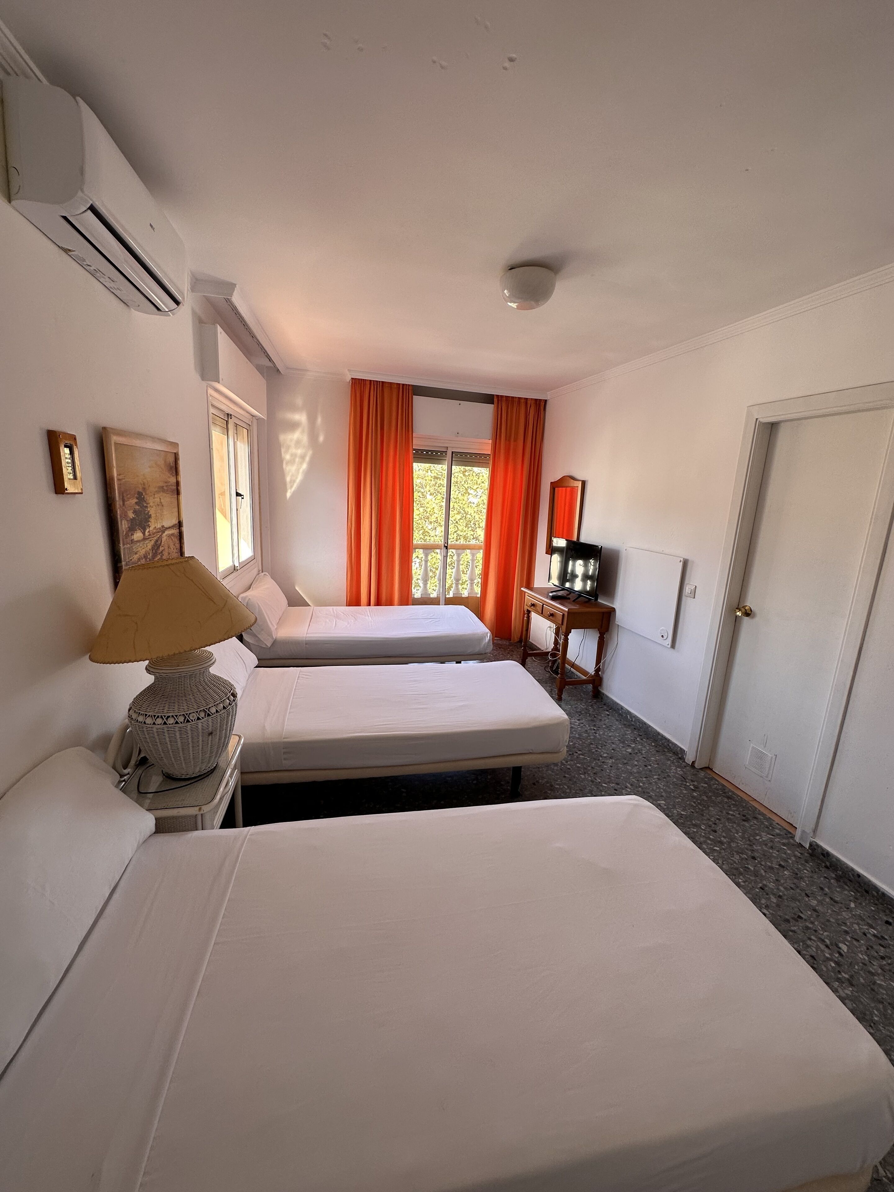 Hostal San Felipe - Marbella - Hotels.com