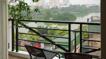 Quarto triplo panorâmico | Terraço/pátio