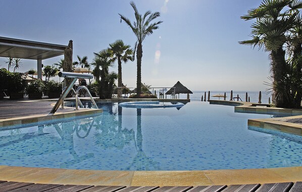 Mare Hotel in Savona: Find Hotel Reviews, Rooms, and Prices on Hotels.com