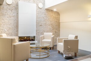 Sauna seca, sauna a vapor