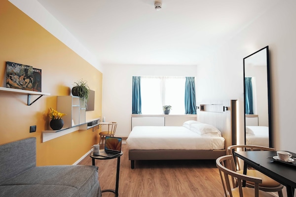 Cofres nos quartos, individualmente decorados