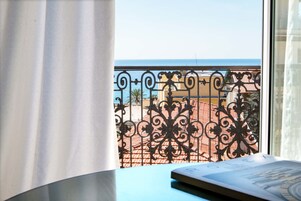 Quarto Duplo ou Twin, vista parcial para o mar | Vista do quarto