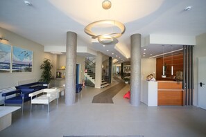 Entrada (vista interior)