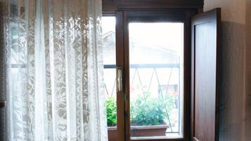 Escrivaninha, Wi-Fi de cortesia