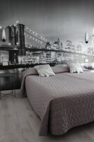 Quarto Duplo Design, 1 cama queen-size, varanda | Minibar, cofre no quarto, secretária, Wi-fi grátis 