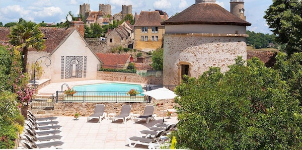 Grand Hôtel De Montespan-talleyrand - Allier