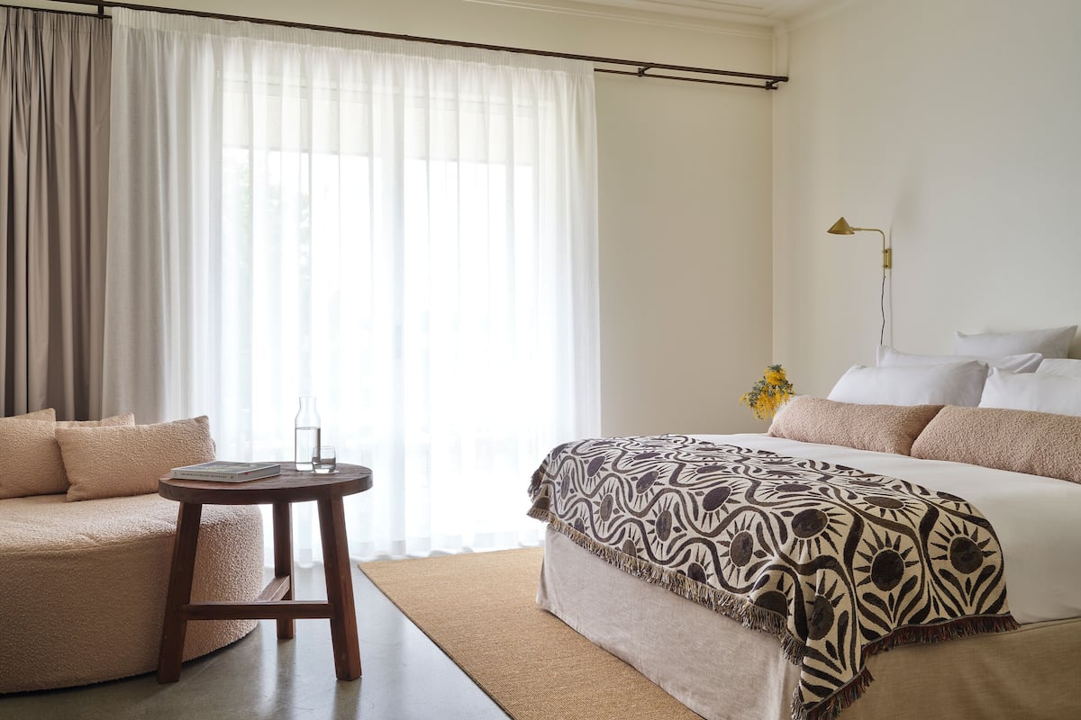 Roupas de cama premium, frigobar, individualmente decorados