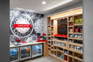 Snack-bar