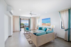 Cofre com capacidade para portátil, secretária