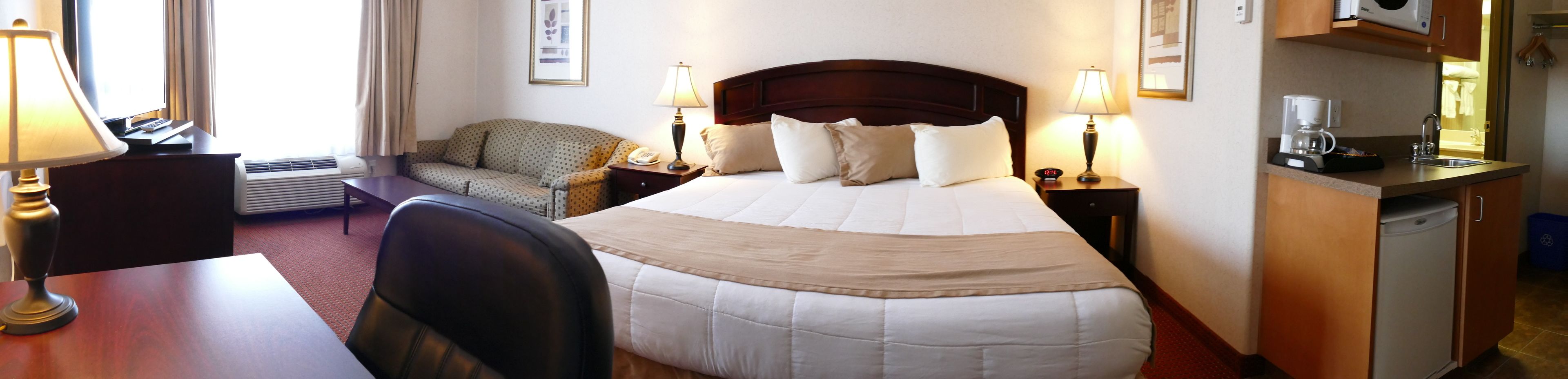 Peavine Inn And Suites High Prairie in High Prairie – Hotels.com