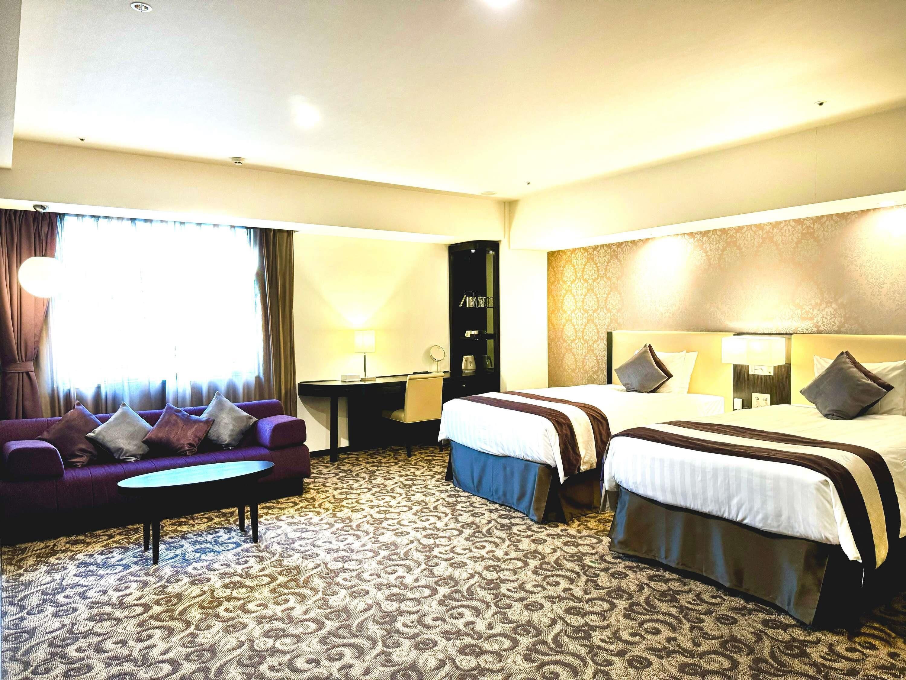 Quarto Twin Deluxe, 2 camas individuais, não fumadores | Roupa de alta qualidade, cofre no quarto, secretária 