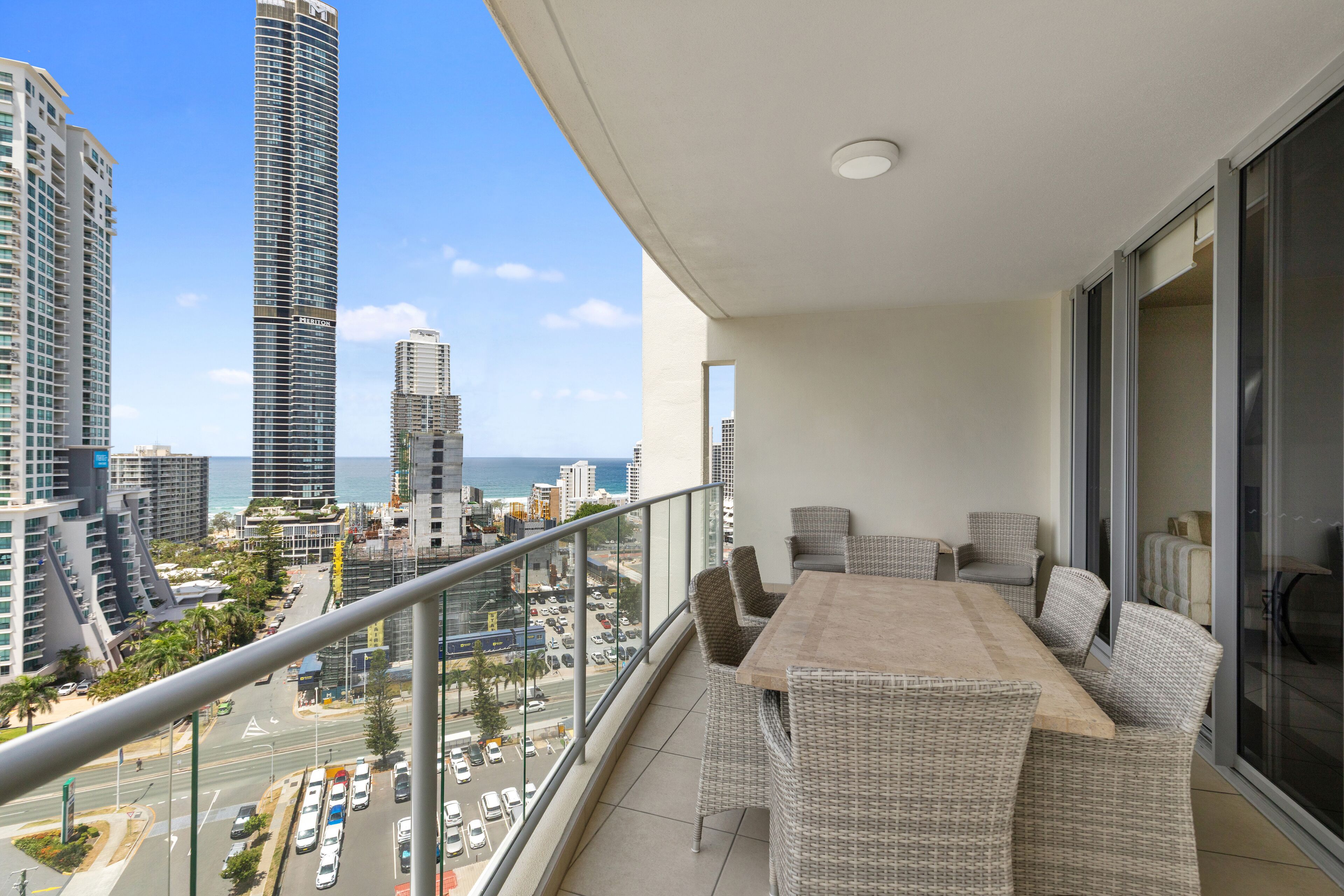 3 Bedroom 2 Bathroom Sub Penthouse | Vista da varanda