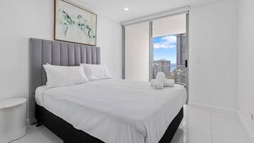 Apartamento Deluxe, 3 quartos | Com decoração personalizada, com mobília individualizada