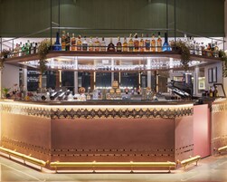 Bar (no alojamento)