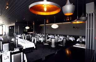 Pequenos-almoços, almoços e jantares servidos 