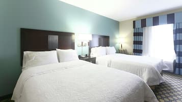 Roupas de cama antialérgicas, edredons de pluma, cofres nos quartos