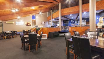 Comida e bebidas