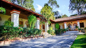 Entrada (vista interior)