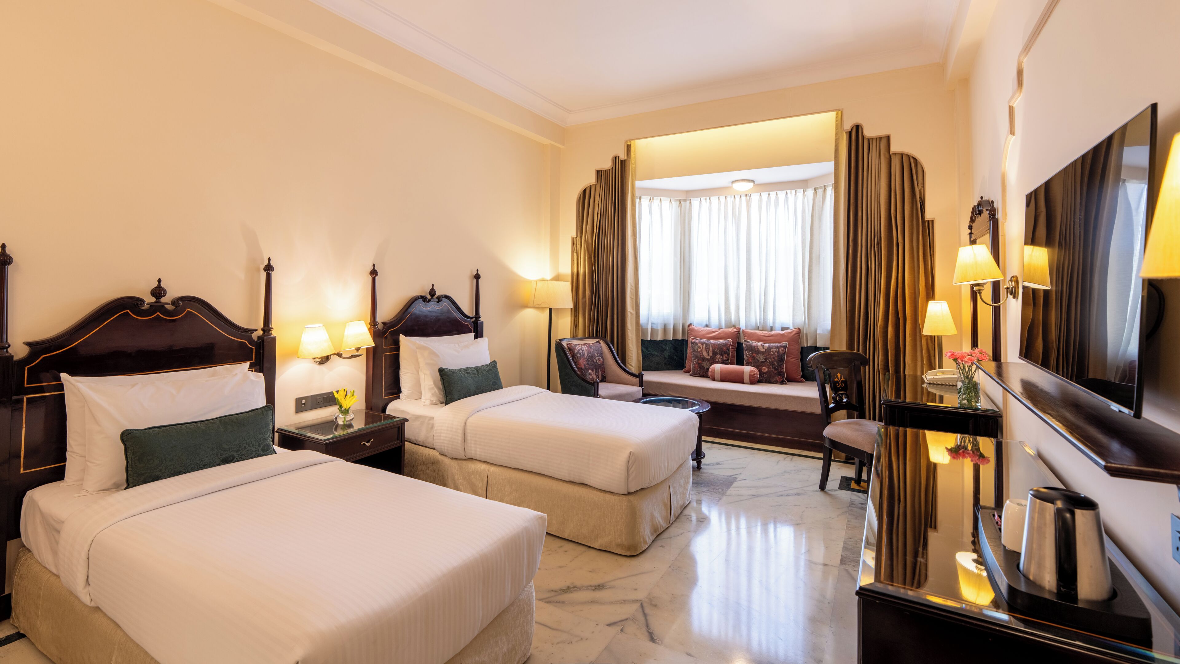 Quarto duplo real | Roupas de cama premium, edredons de pluma