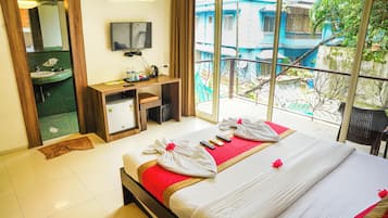 Quarto Deluxe | Secretária, quartos insonorizados, camas desdobráveis, Wi-fi grátis