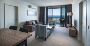 TV de tela plana, DVD player