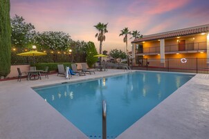 Piscina externa