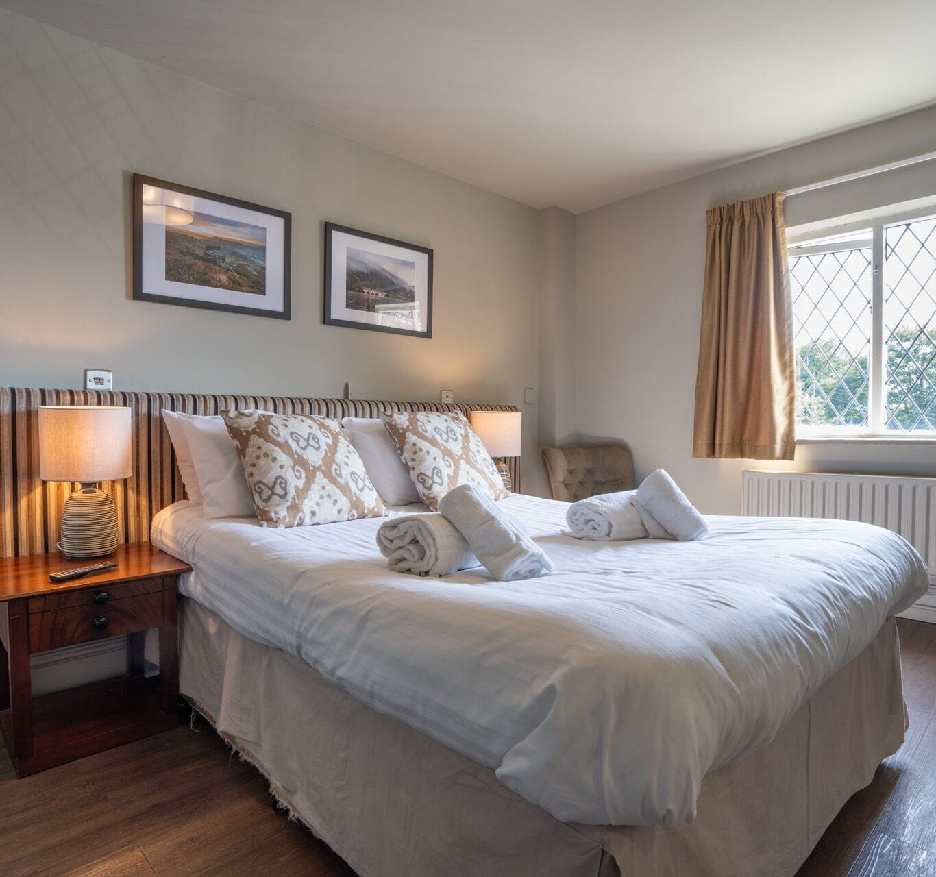 Double Room, Ensuite | Roupas de cama premium, individualmente decorados