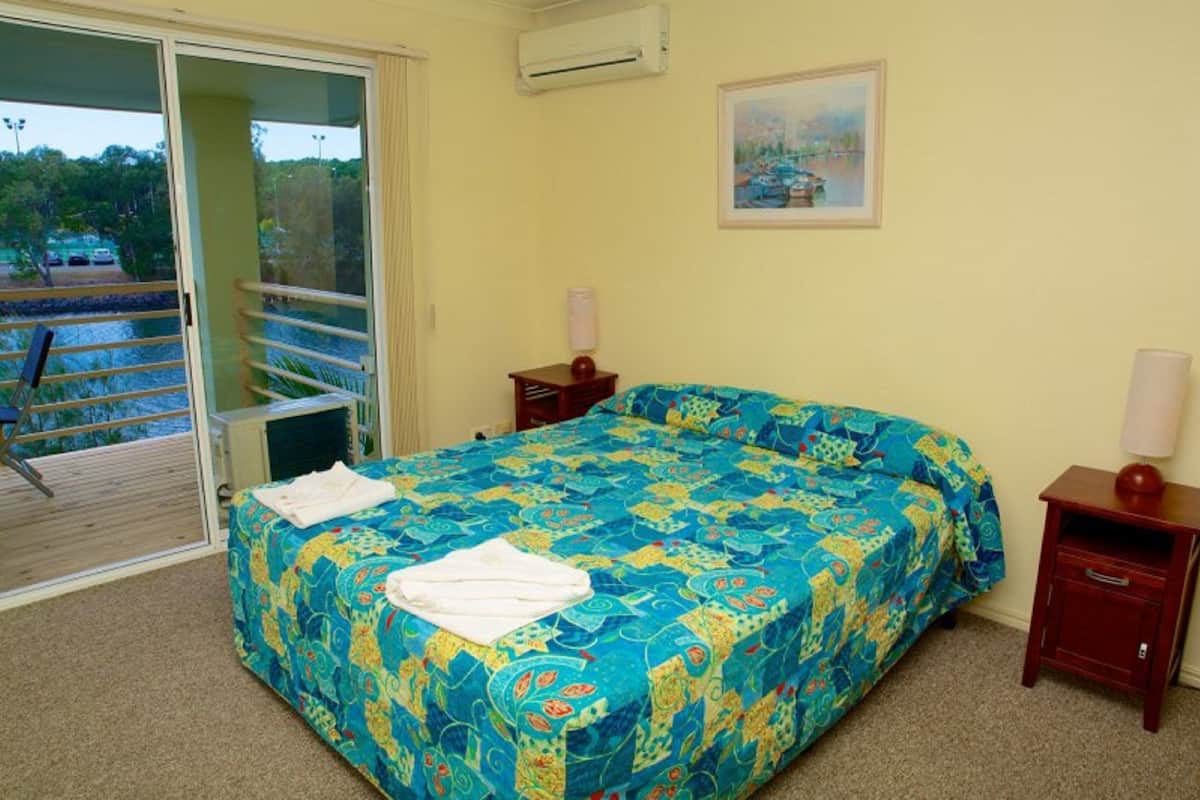 Apartamento standard, 3 quartos, cozinha | Ferros/tábuas de passar roupa, berços (sobretaxa), Wi-Fi (sobretaxa)