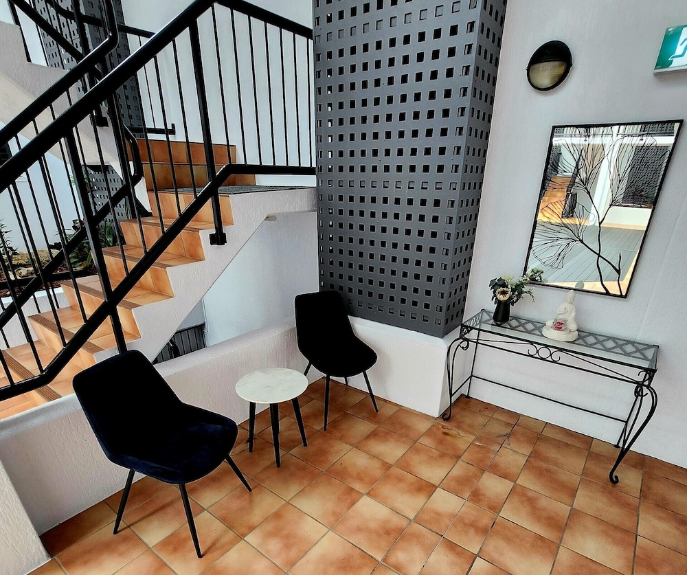 Villa Vaucluse Apartments Of Cairns - Cairns